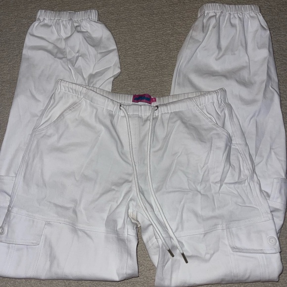 Edikted | Pants & Jumpsuits | Edikted White Cargos | Poshmark